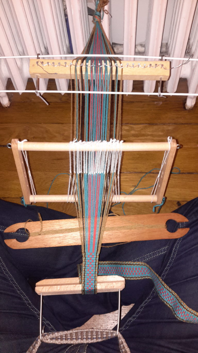 Buy a loom or build it?